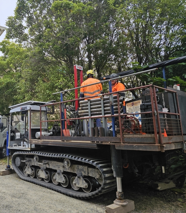 Pagani 150 CPT Morooka Track Mounted » Speight Drilling